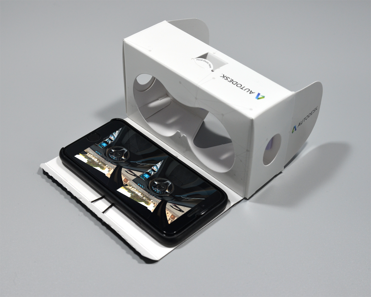 Omnidirectional Stereo Rendering for Youtube/Cardboard with Vred