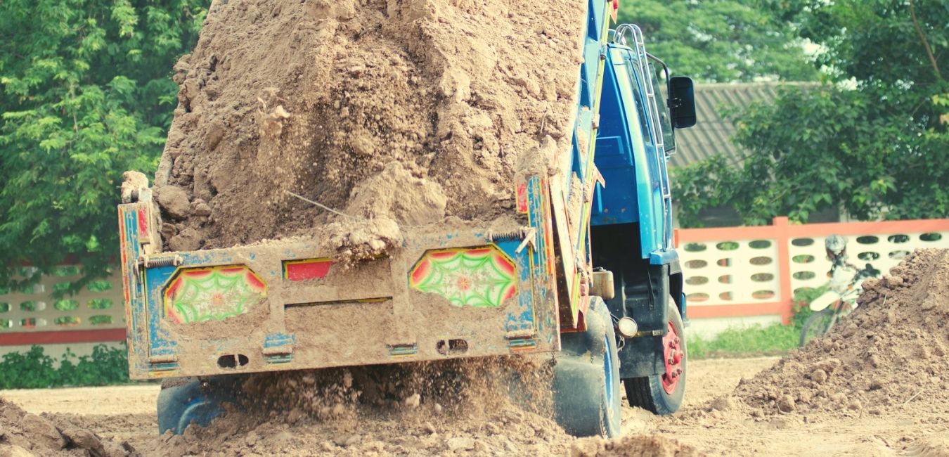 Rammed Earth Construction: What You Need to Know - Digital Builder