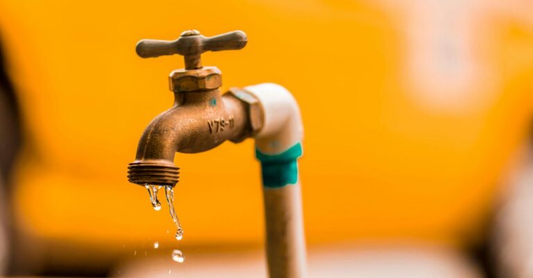 How engineers model surges in real systems using water hammer software ...