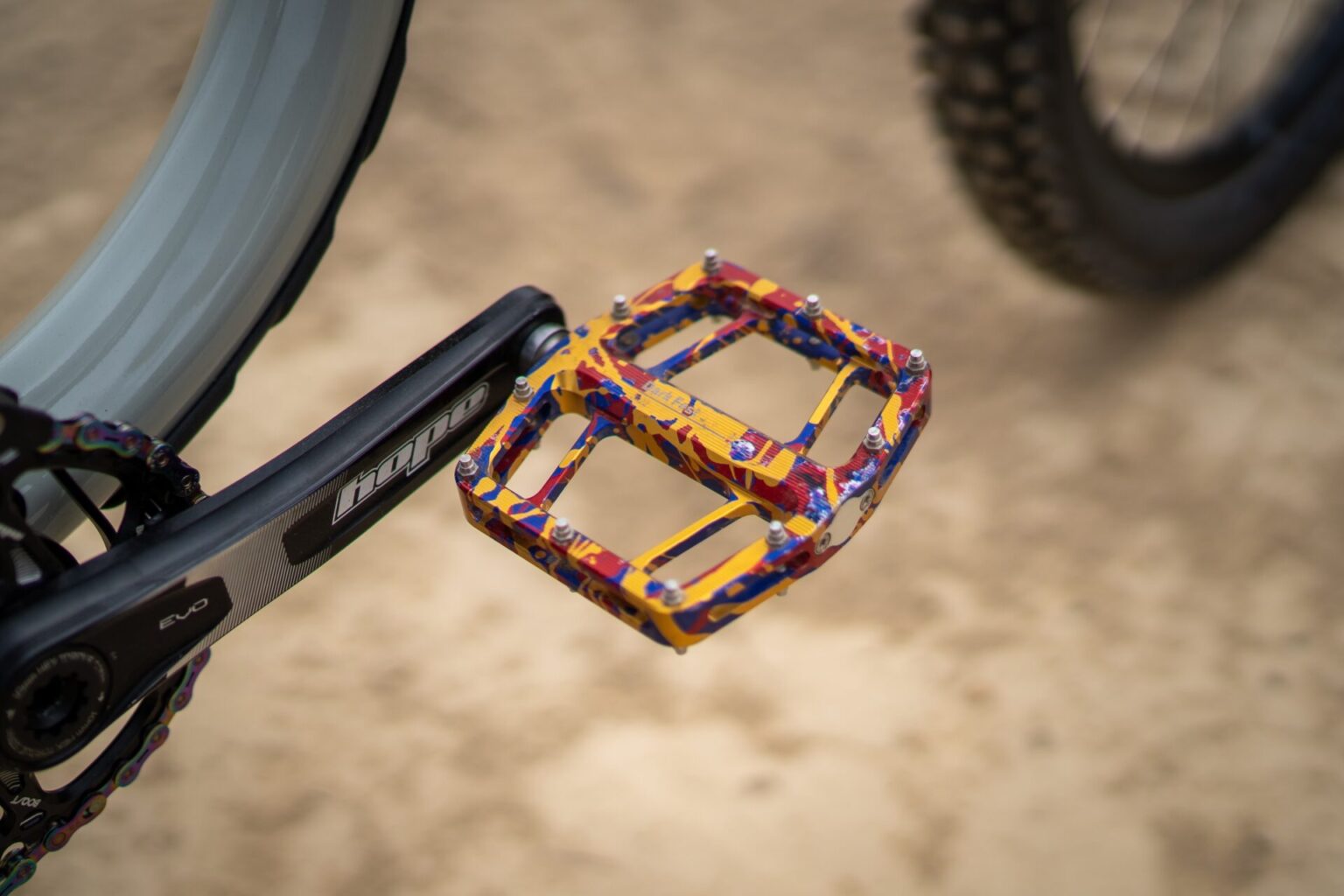 PEMBREE Designs Purposeful Bike Pedals With Fusion 360